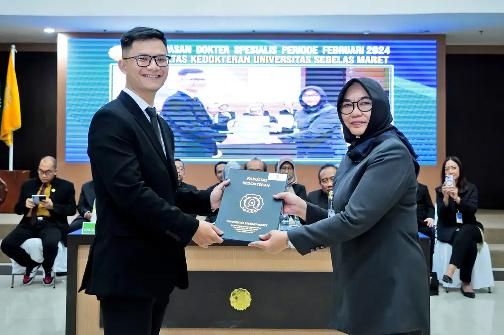 Fakultas Kedokteran UNS | FK UNS Melepas 25 Dokter Spesialis Baru Periode Februari 2024