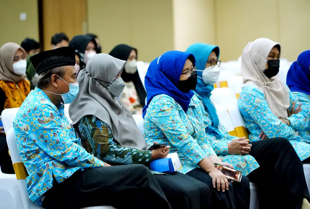 Fakultas Kedokteran UNS | Pimpinan FK UNS Ajak Mahasiswa Jalin Silaturahim Tahunan pada Perayaan ...