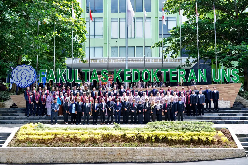 Fakultas Kedokteran UNS | FK UNS Melepas 58 Dokter Spesialis Baru pada Pelepasan PPDS Periode ...