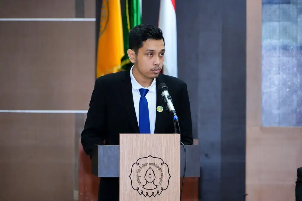 Fakultas Kedokteran UNS | FK UNS Melepas 21 Dokter Spesialis Baru ...