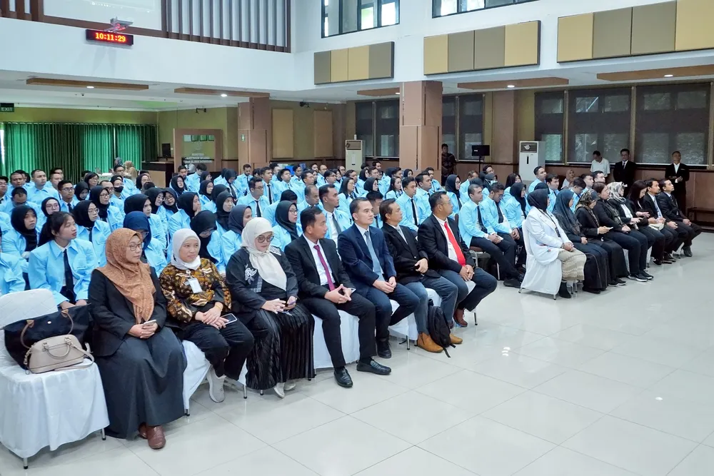 Fakultas Kedokteran UNS | FK UNS Lantik 112 Mahasiswa Baru Pendidikan ...